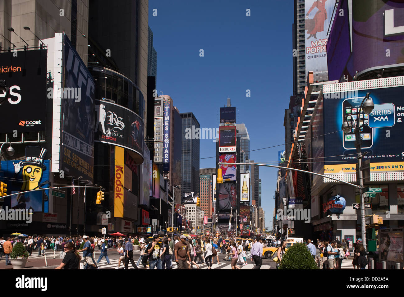 Street Intersection High Resolution Stock Photography and Images - Alamy