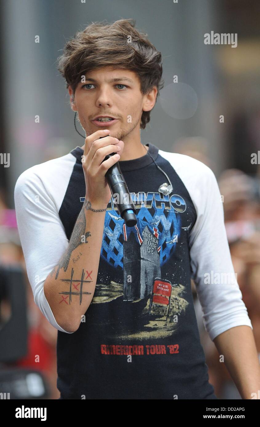New York, NY. 23rd Aug, 2013. Louis Tomlinson on stage for NBC Today Show Concert with One ...