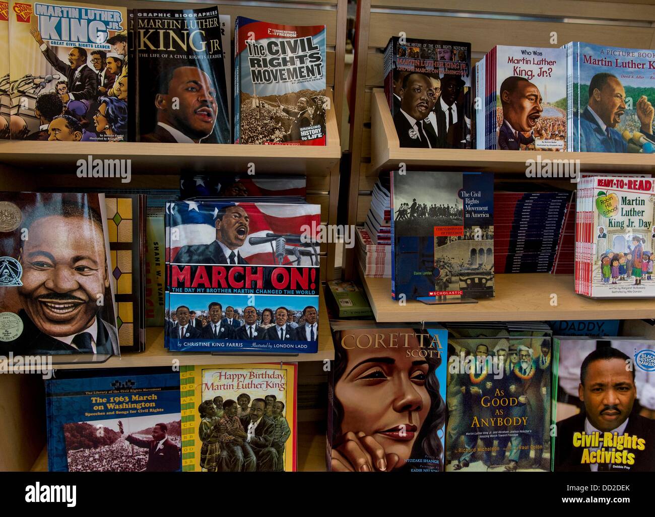 Washington, D.C. USA. 23rd Aug, 2013. Books line the shelves of the ...