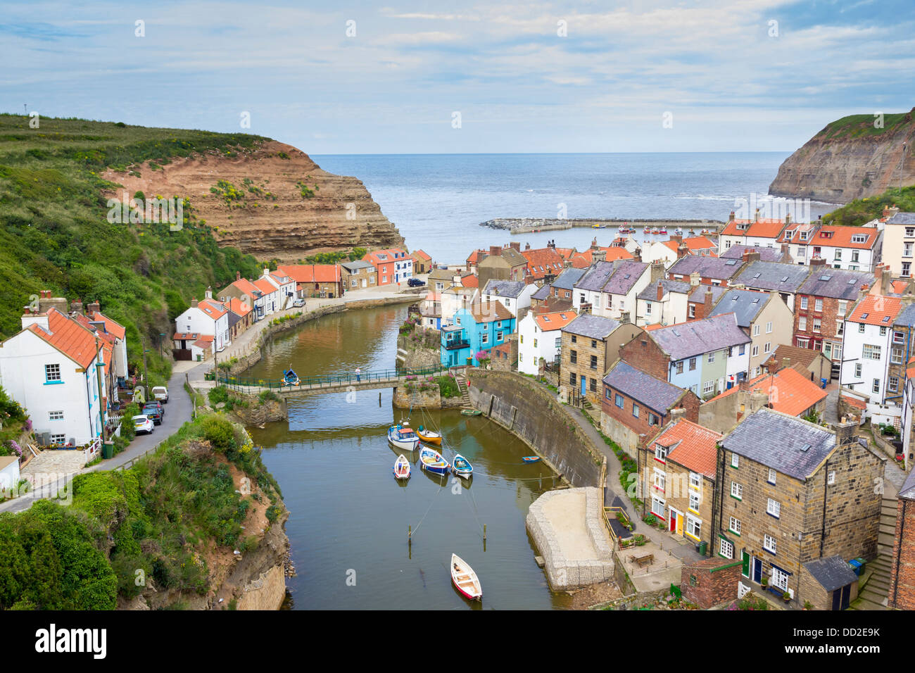 Overlooking Staithes Yorkshire England UK Europe Stock Photo - Alamy