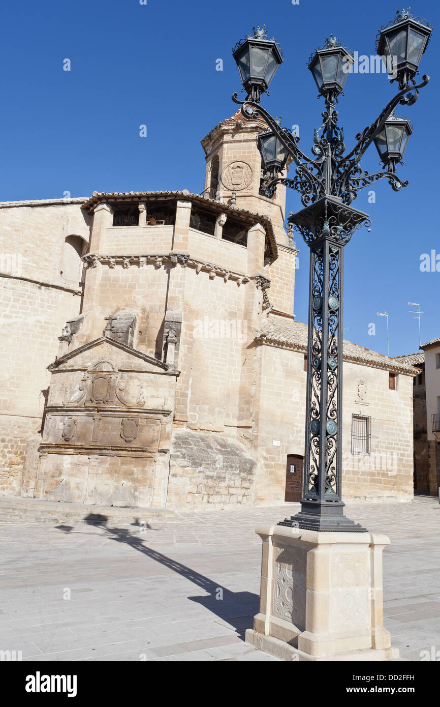 Gotico isabelino hi-res stock photography and images - Alamy