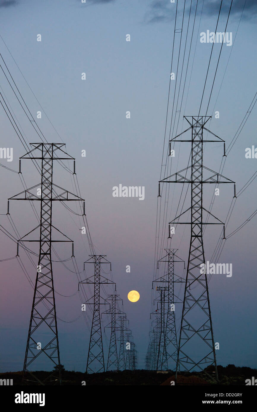 Power lines sunset alberta hi-res stock photography and images - Alamy