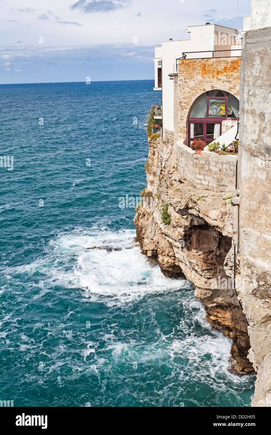 The charming historic cliff-top town of Polignano a Mare in Apulia ...