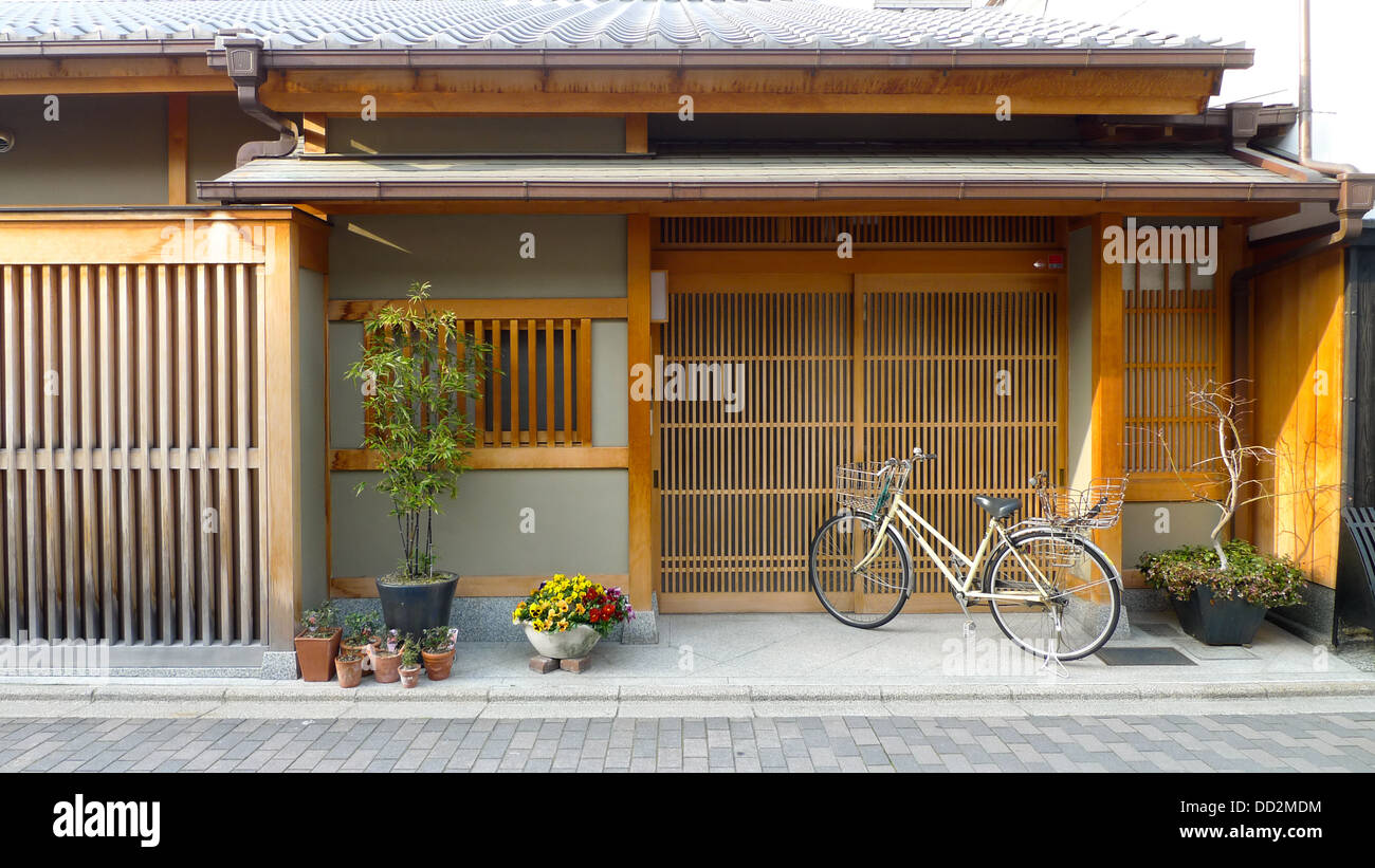 The exterior of a house in Japan Stock Photo - Alamy