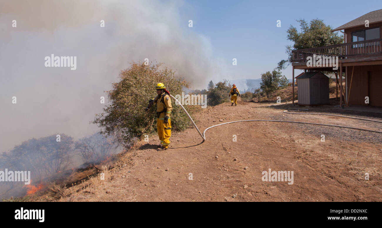 Buck Meadows, CA, USA. 23rd Aug, 2013. Firefighter Danny Cesena of ...