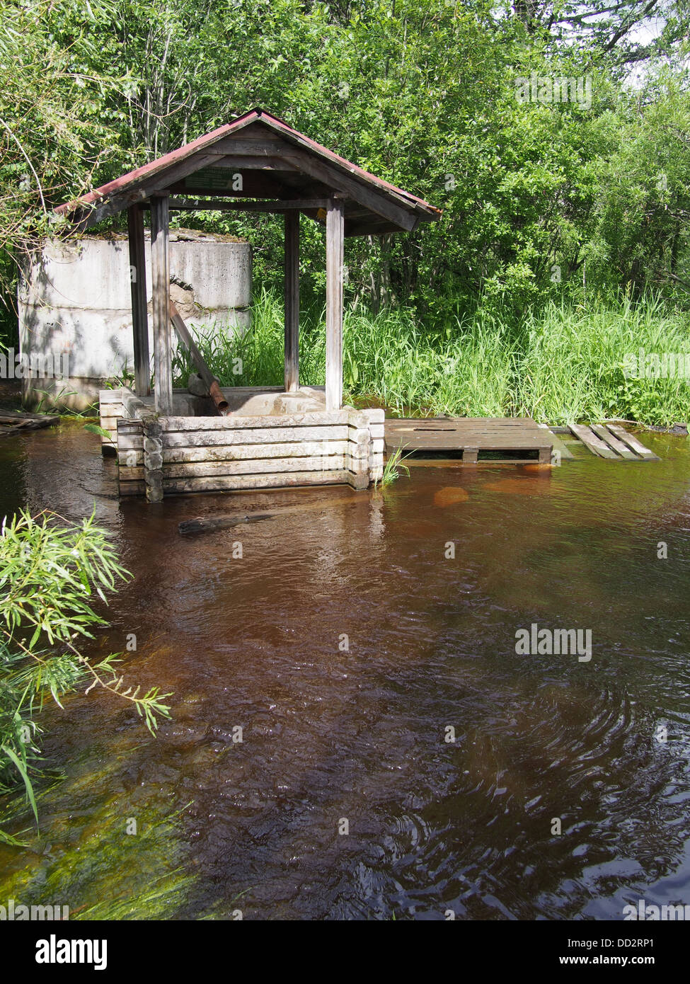 Groundwater spring mountain hi-res stock photography and images - Alamy