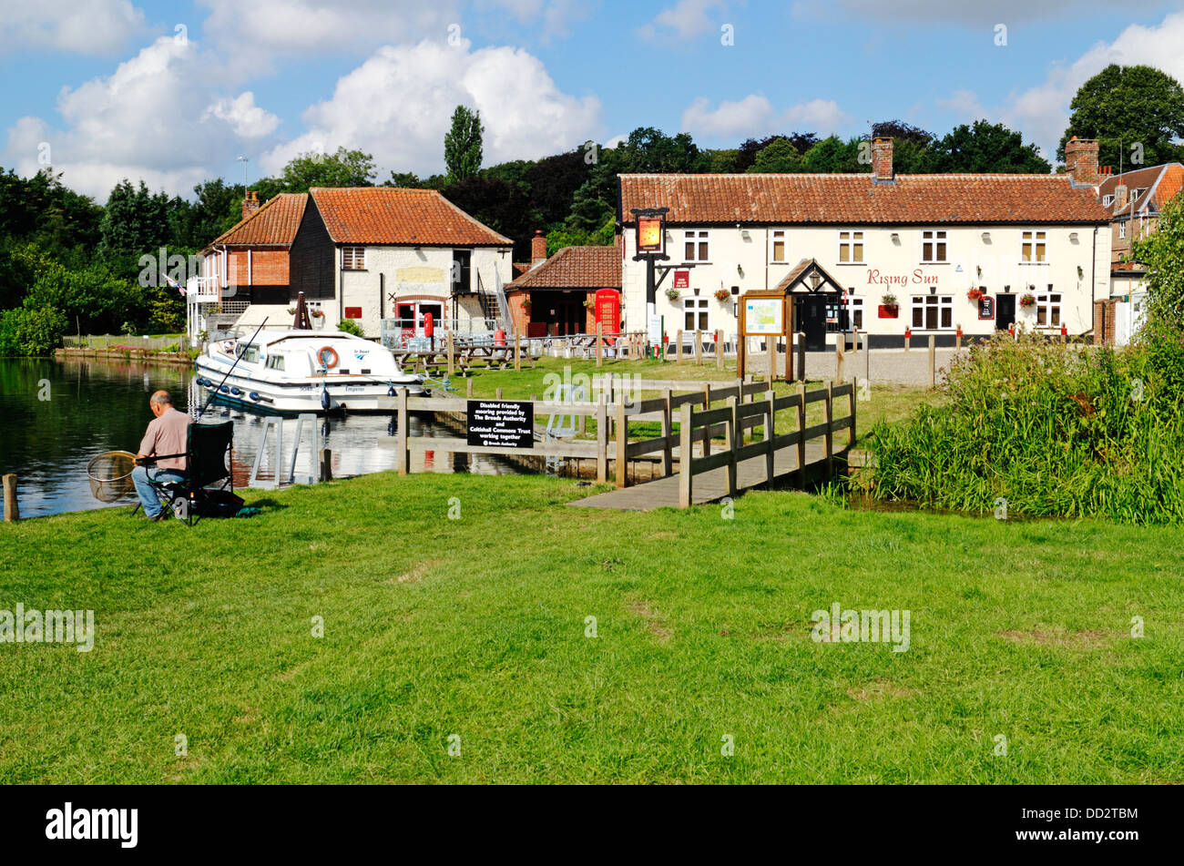 Coltishall bridge hi-res stock photography and images - Alamy