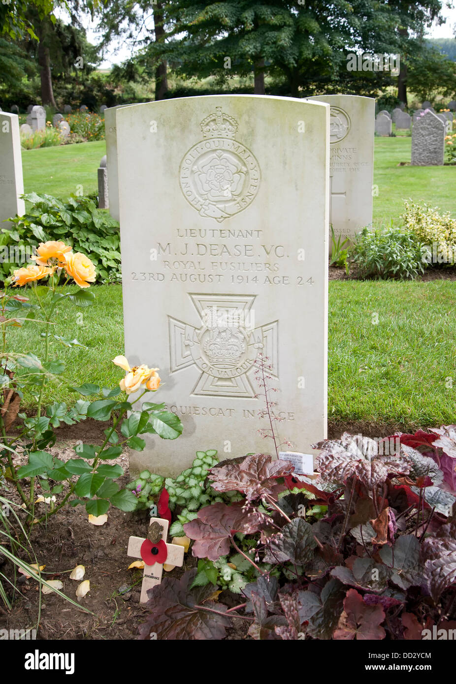 Mons 1914 hi-res stock photography and images - Alamy