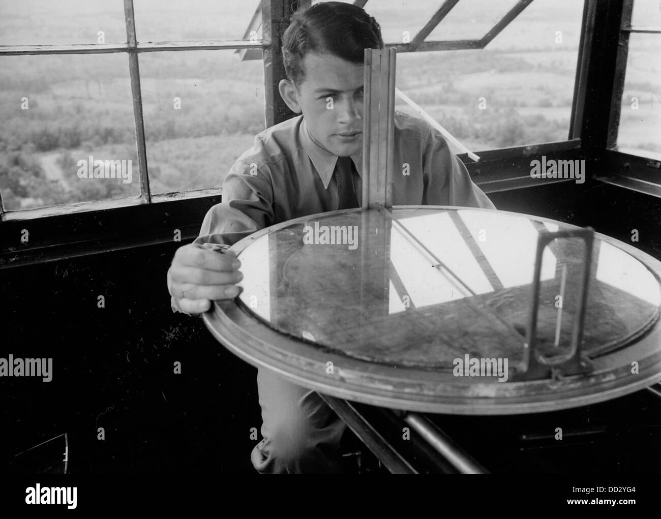 Spotting locating forest fires hi-res stock photography and images - Alamy