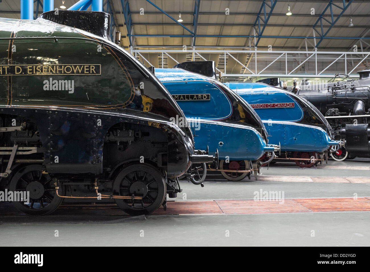 Lner gresley a4 mallard locomotive hi-res stock photography and images ...