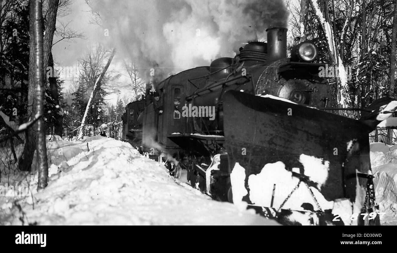 Two locomotives hi-res stock photography and images - Alamy