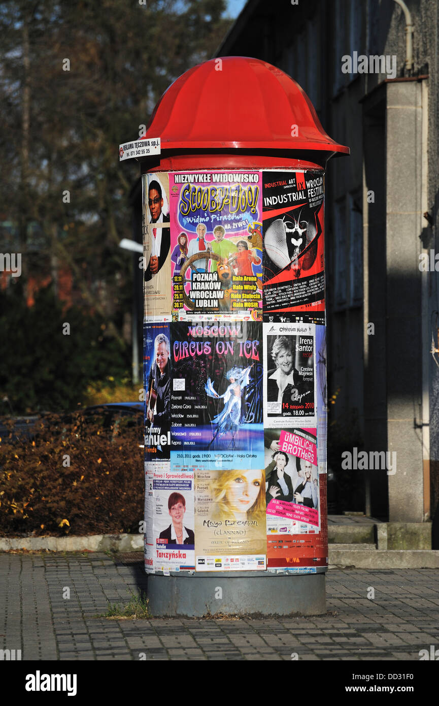 Advertising Pillars High Resolution Stock Photography and Images - Alamy