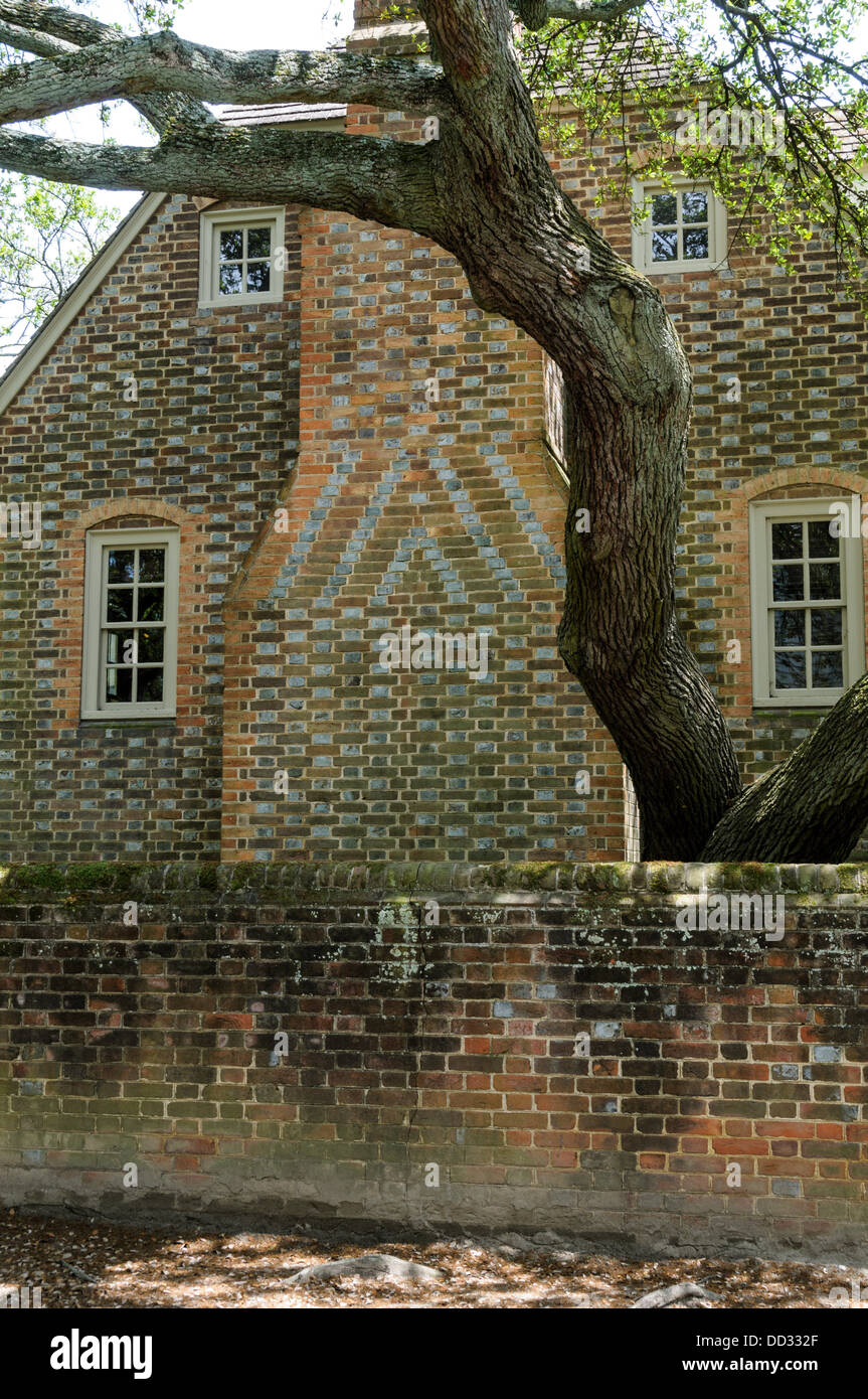 Ornamental brickwork on chimney of The Red Lion Tavern, Colonial ...
