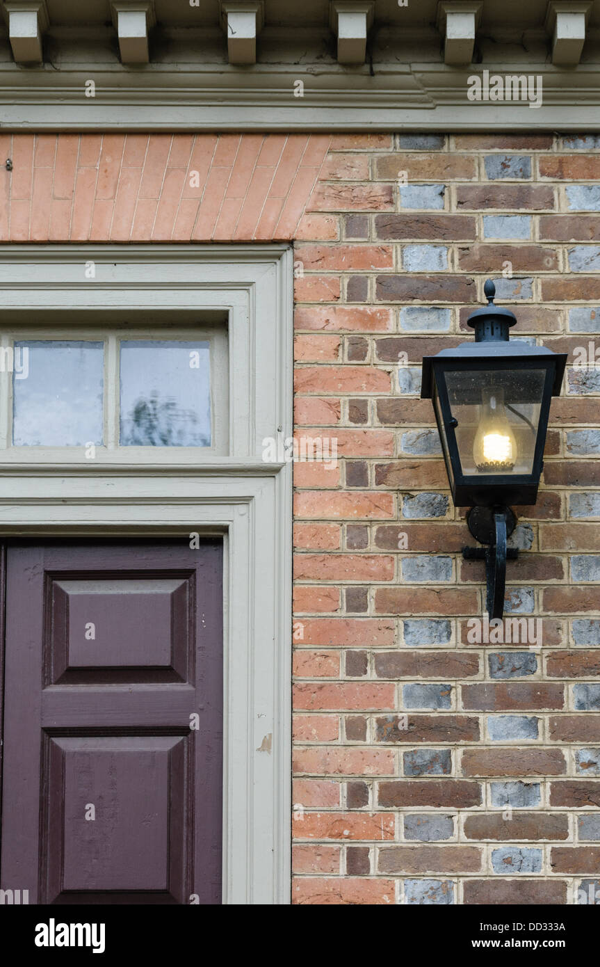 Carriage lamp, Colonial Williamsburg, Virginia Stock Photo - Alamy