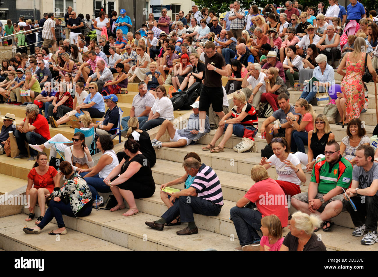 Crowd people sitting st High Resolution Stock Photography and Images ...