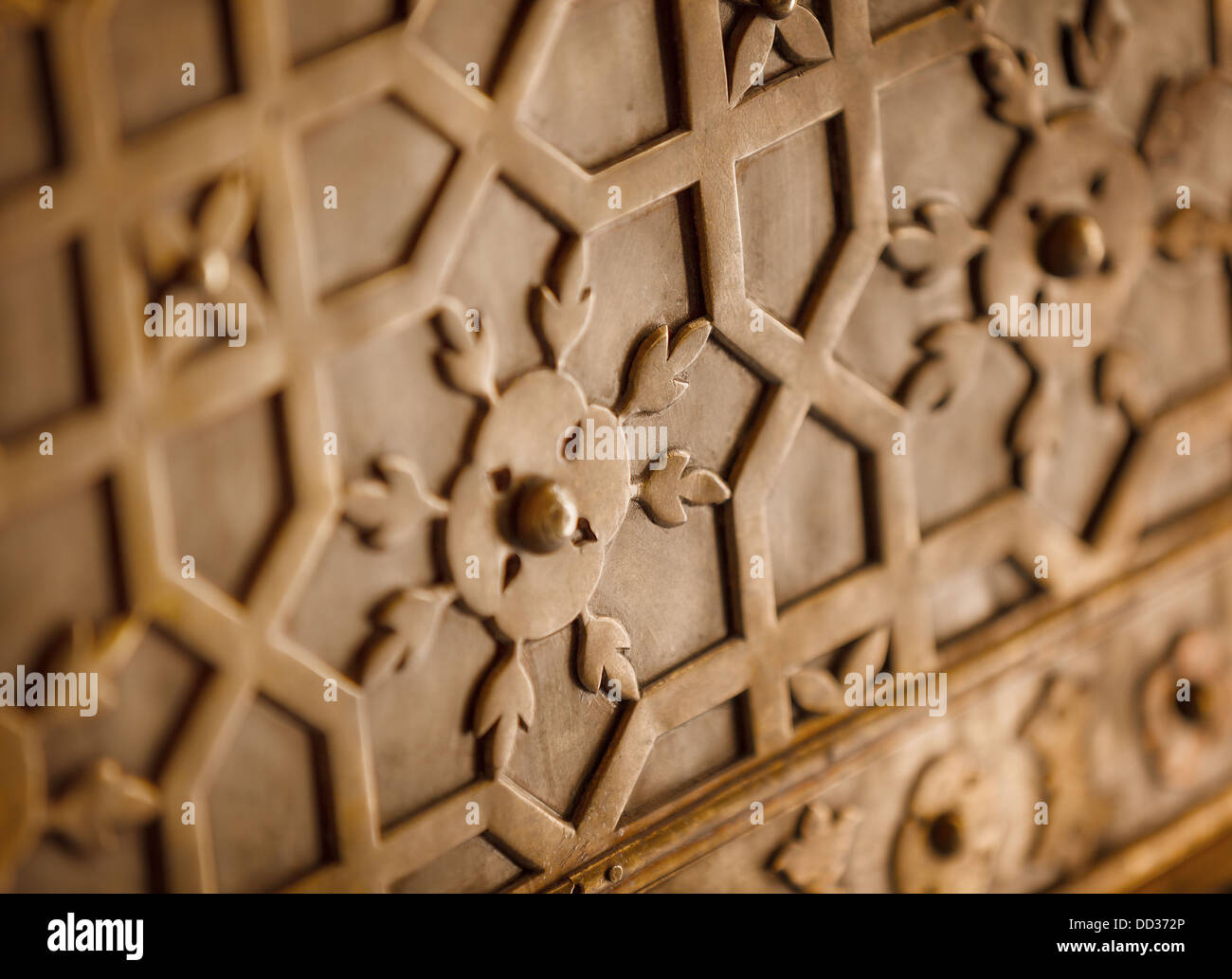 Ancient metal hi-res stock photography and images - Alamy