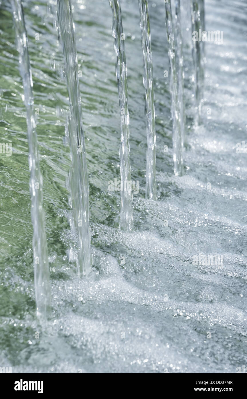 Running flush hi-res stock photography and images - Alamy