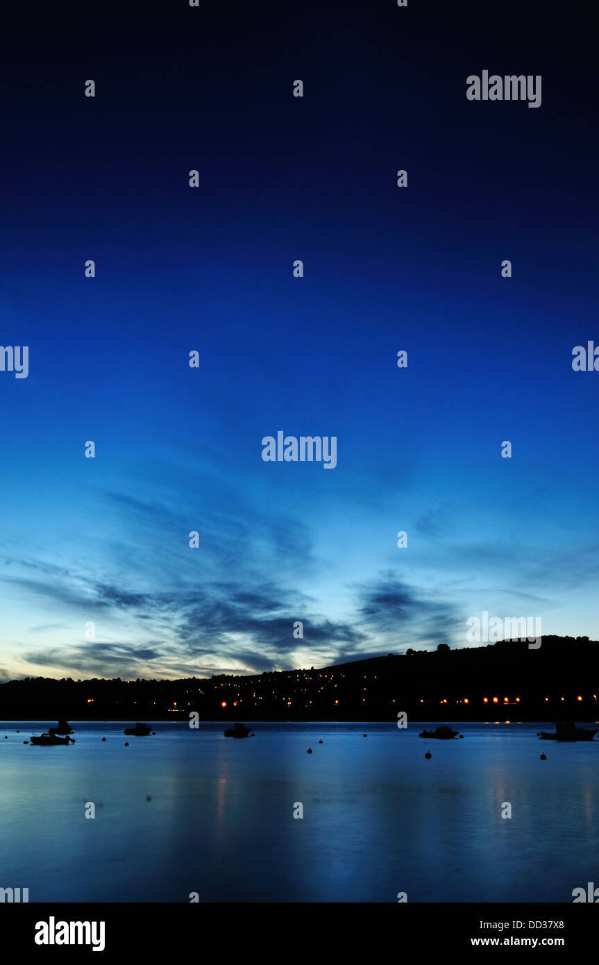 Fading light by the river hi-res stock photography and images - Alamy