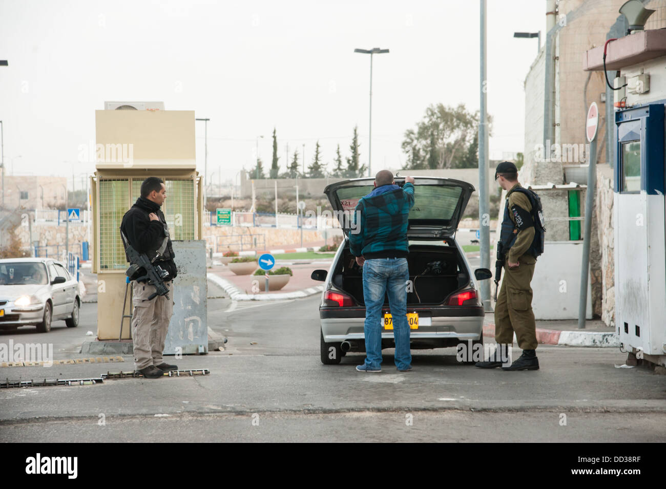 Military checkpoint hi-res stock photography and images - Alamy