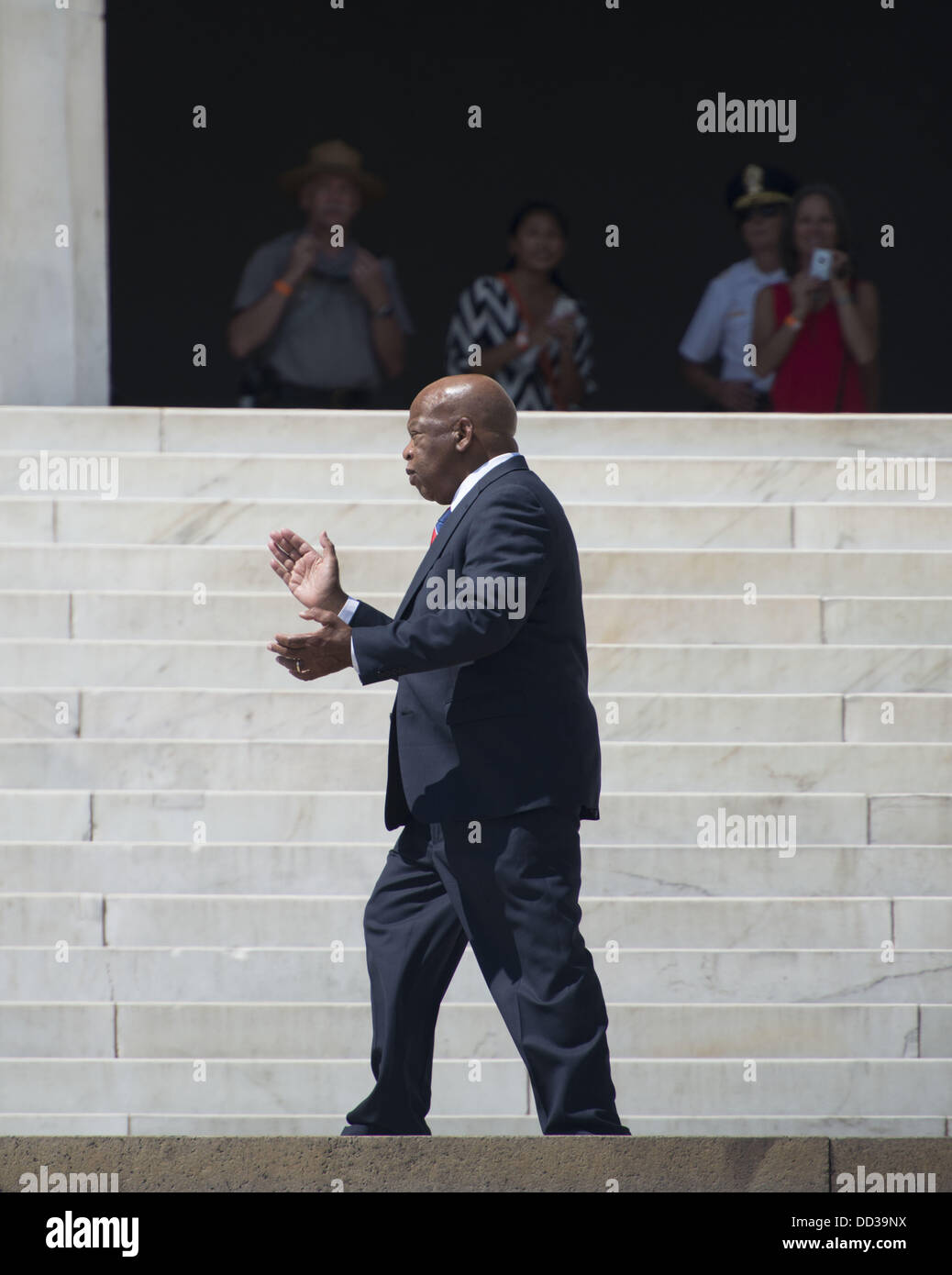 Congressman john lewis speaking hi-res stock photography and images - Alamy