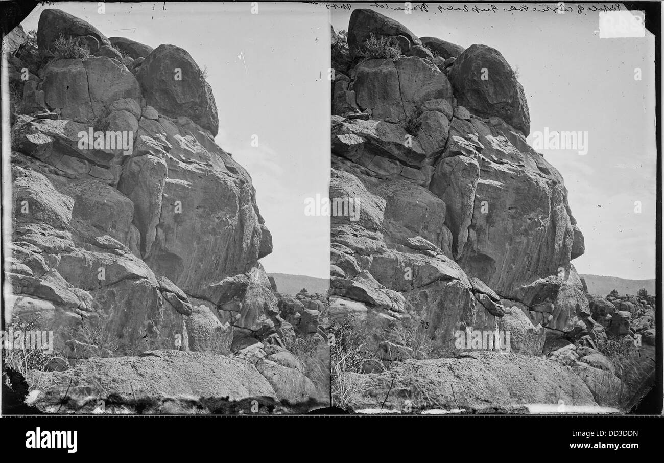 Profile of aztec god hi-res stock photography and images - Alamy