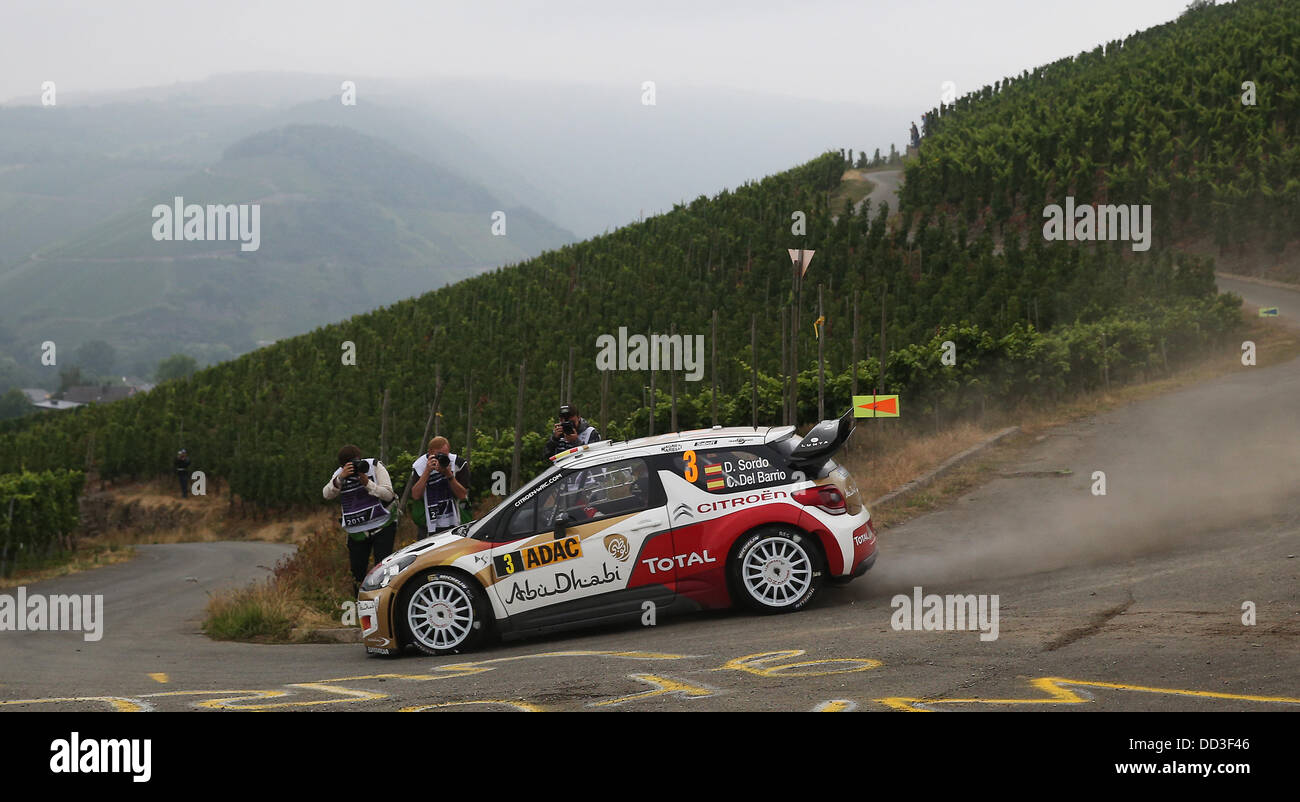 Spanish rally driver Dani Sordo and his co-driver Carlos del Barrio ...
