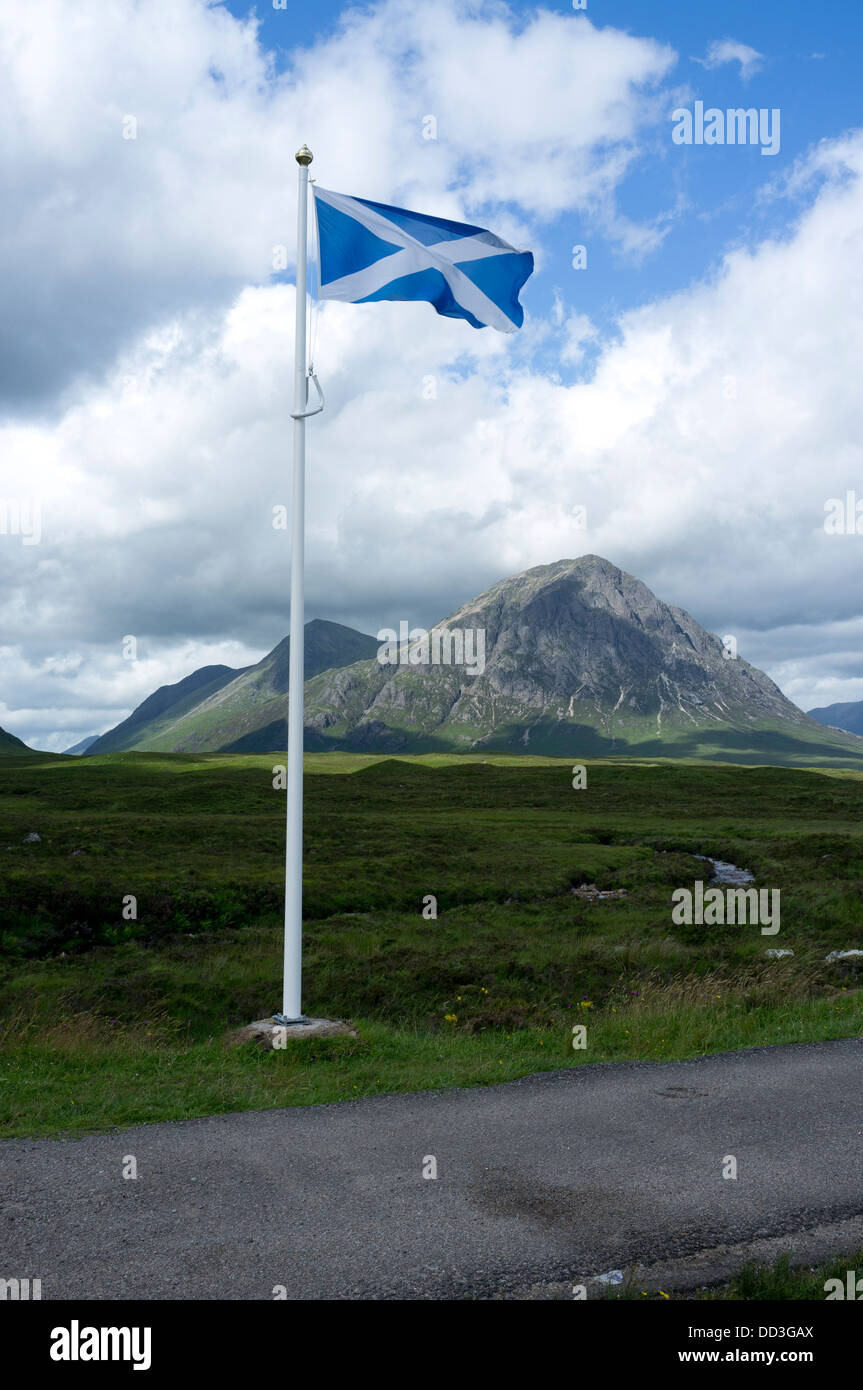 Scottish mountain flag hi-res stock photography and images - Alamy