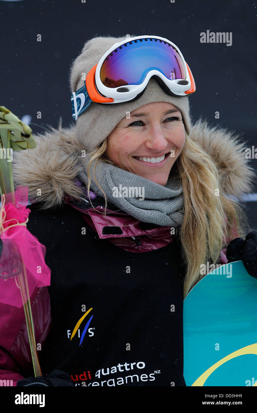 Gretchen Bleiler Snowboarding Wallpaper