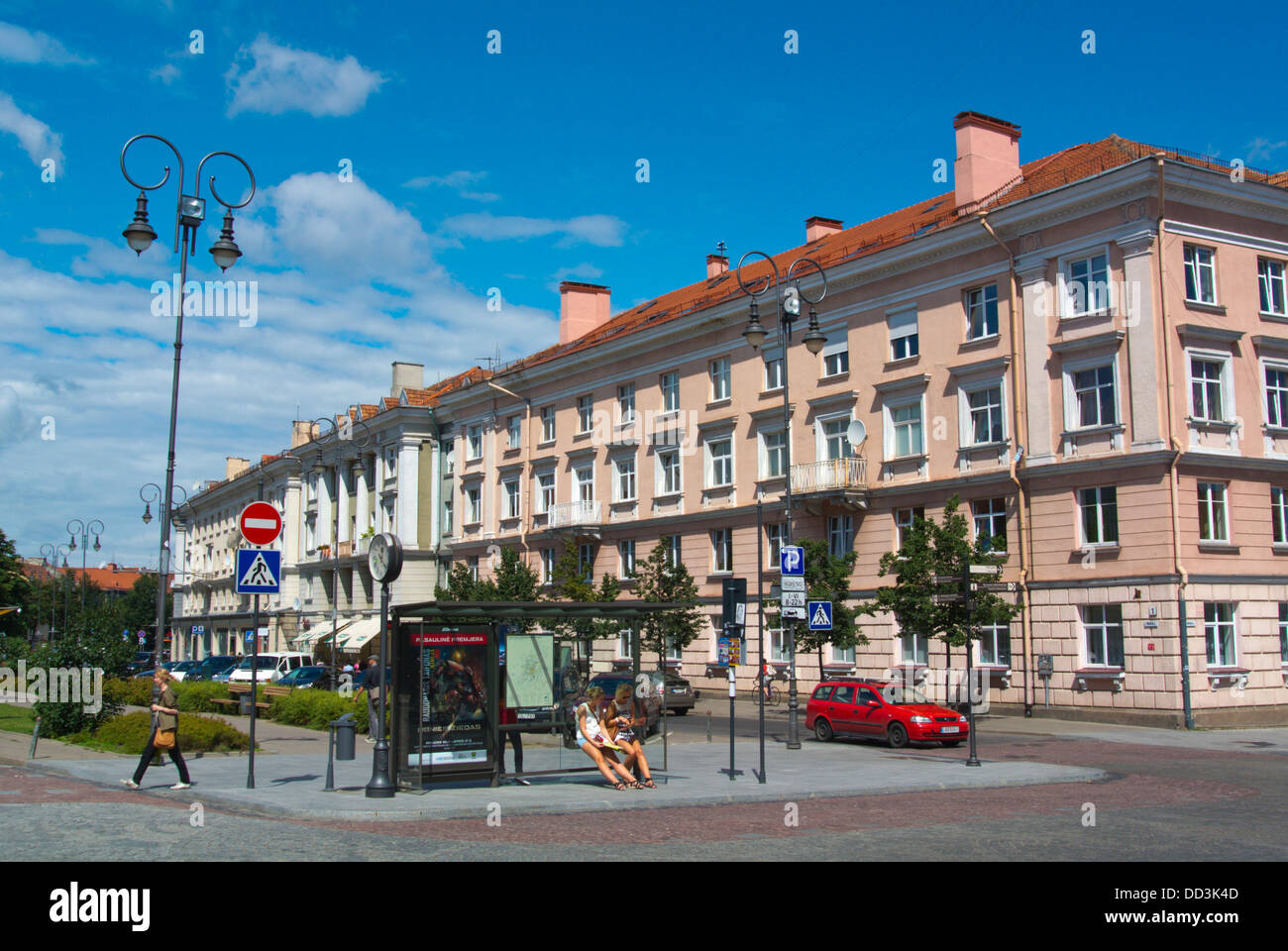 Vilnius bus stop hi-res stock photography and images - Alamy