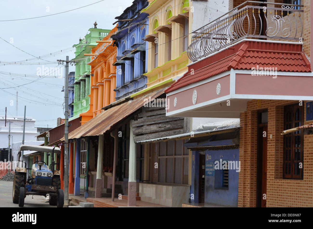 colourful row houses in Tenkasi India Stock Photo - Alamy