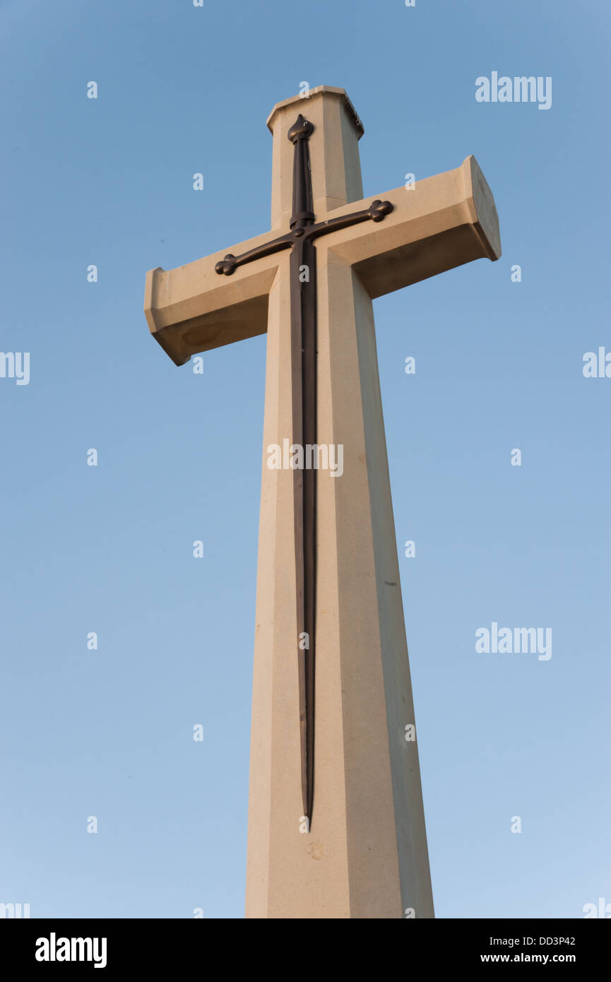 Sword cross hi-res stock photography and images - Alamy