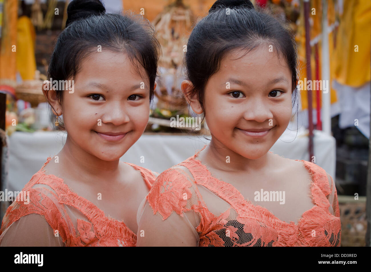 bali twins women Stock Photo - Alamy