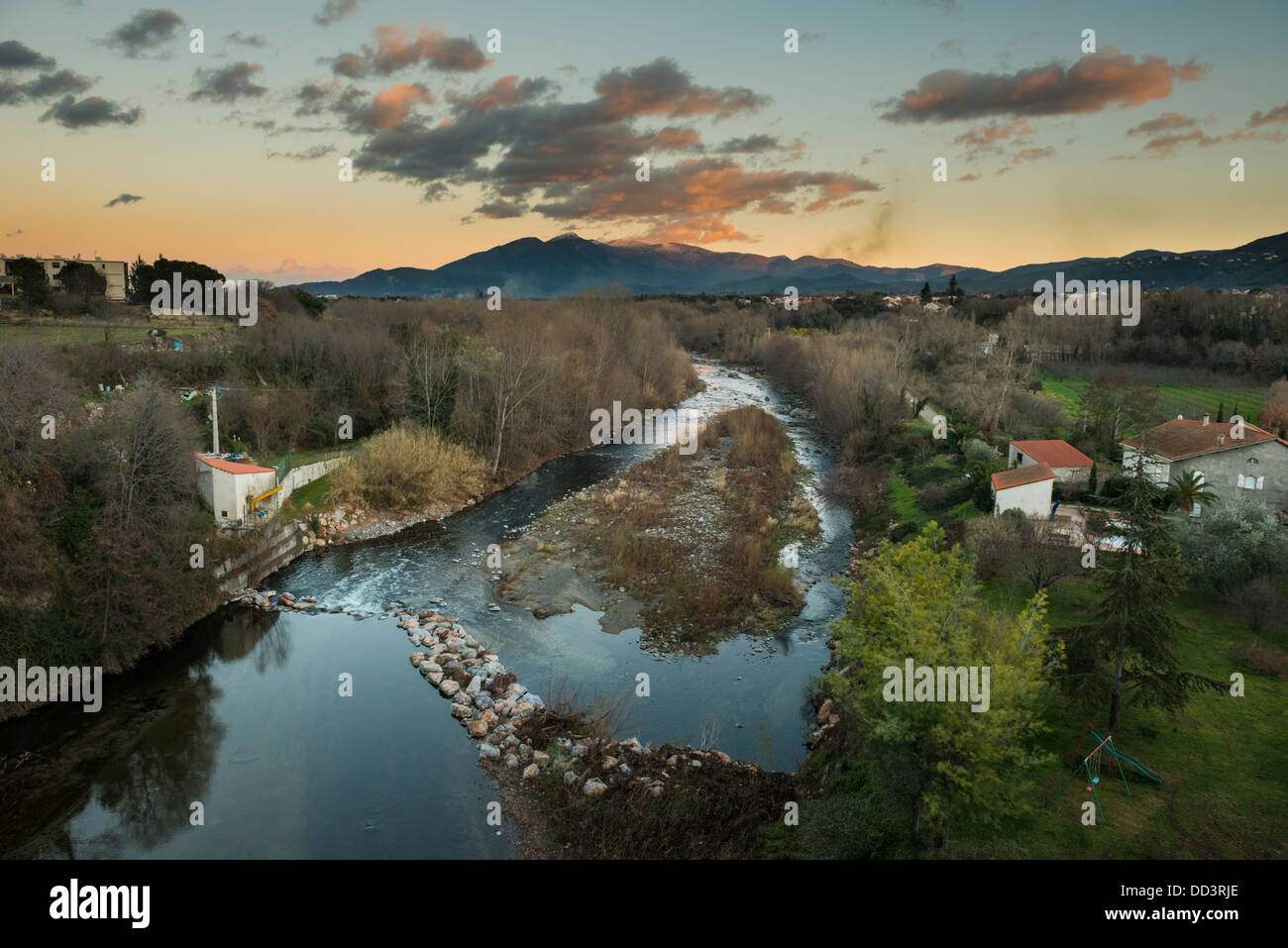 Pont du diable ceret hi-res stock photography and images - Alamy