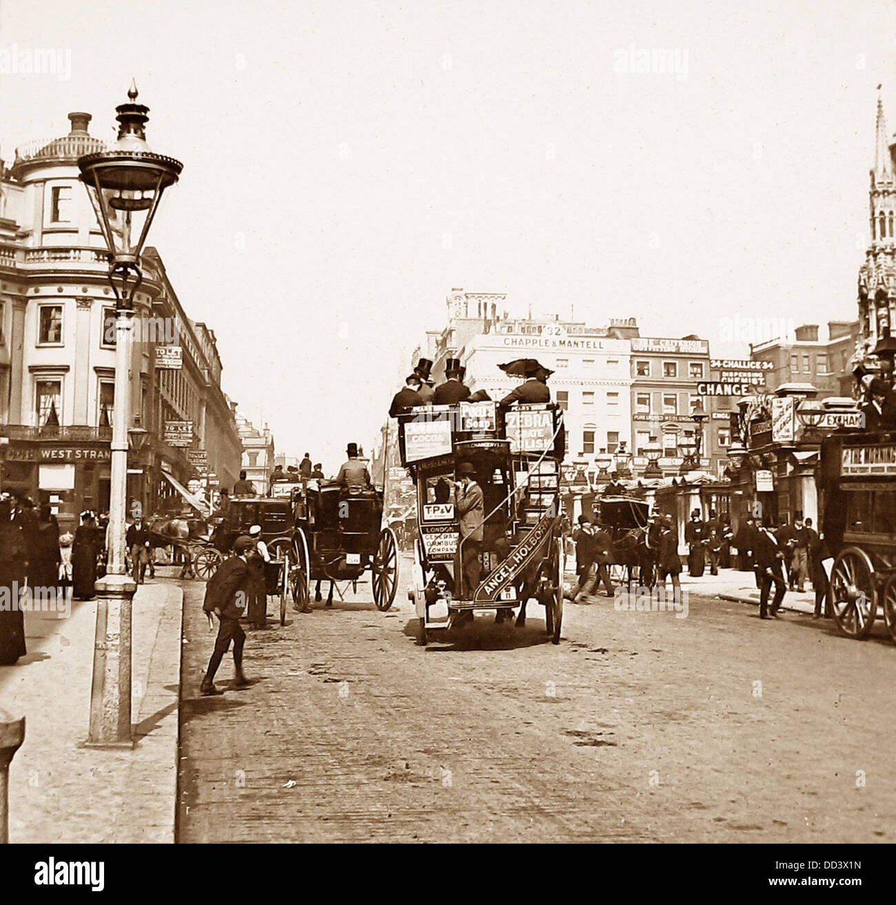 The Strand London Old Stock Photos & The Strand London Old Stock Images ...