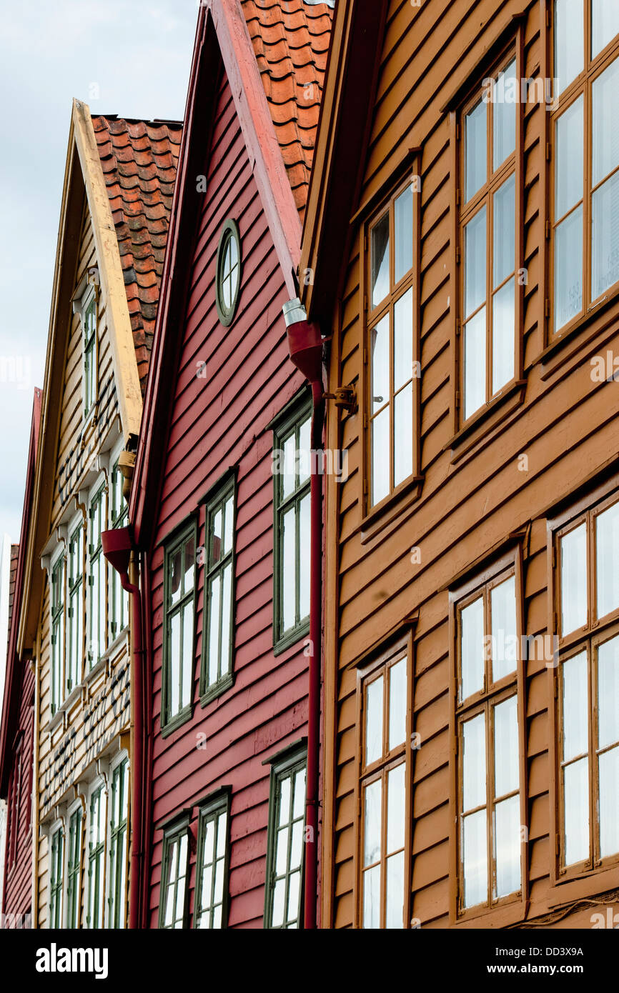 Walls houses roof angle hi-res stock photography and images - Alamy