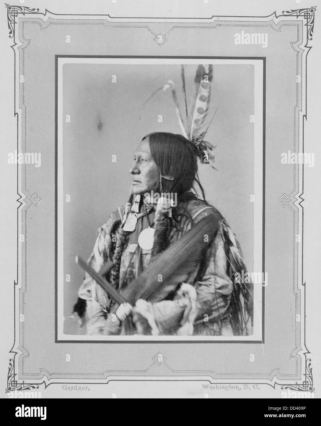 Native american roles hi-res stock photography and images - Alamy