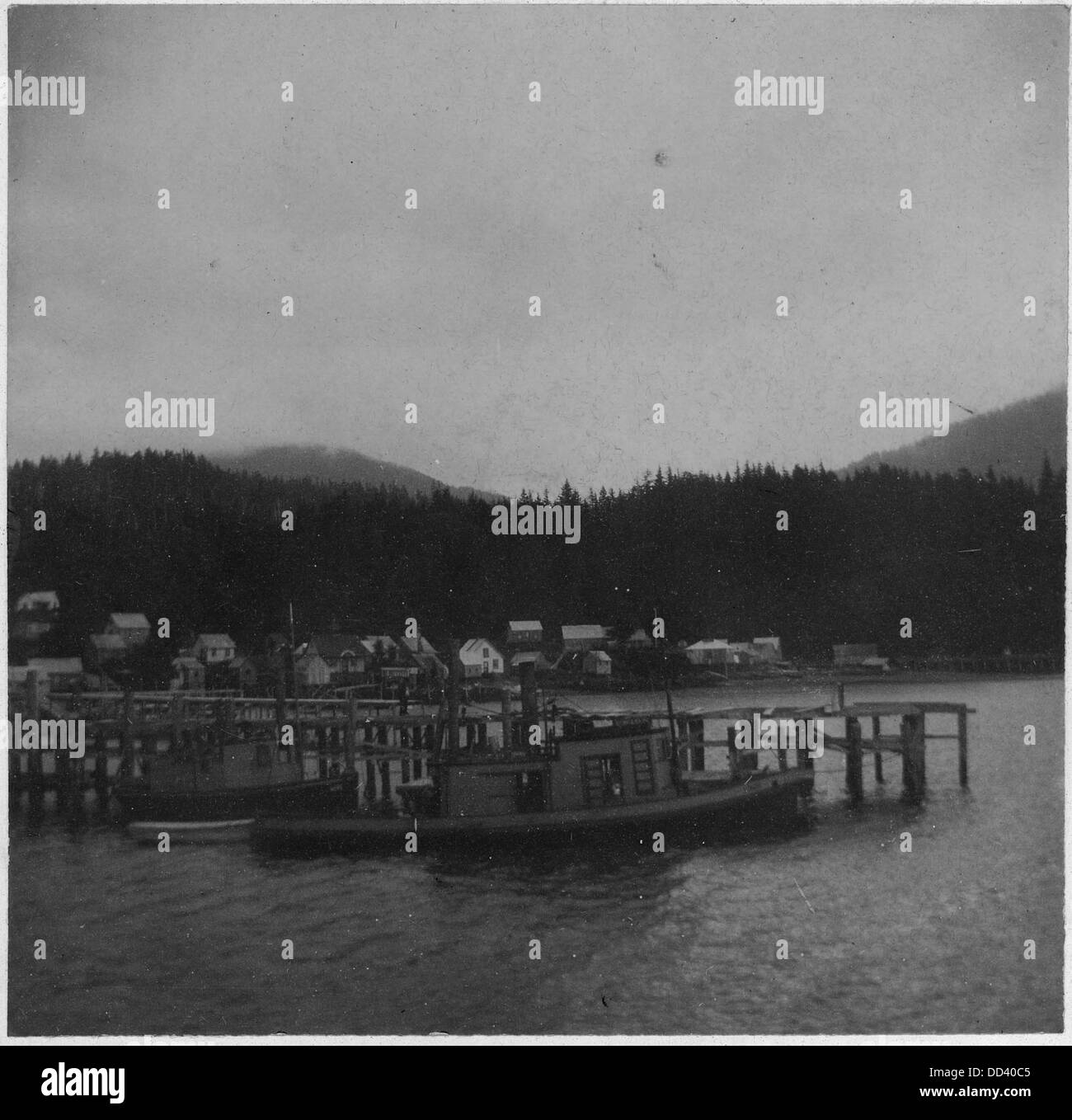 Small town ocean in Black and White Stock Photos & Images - Alamy