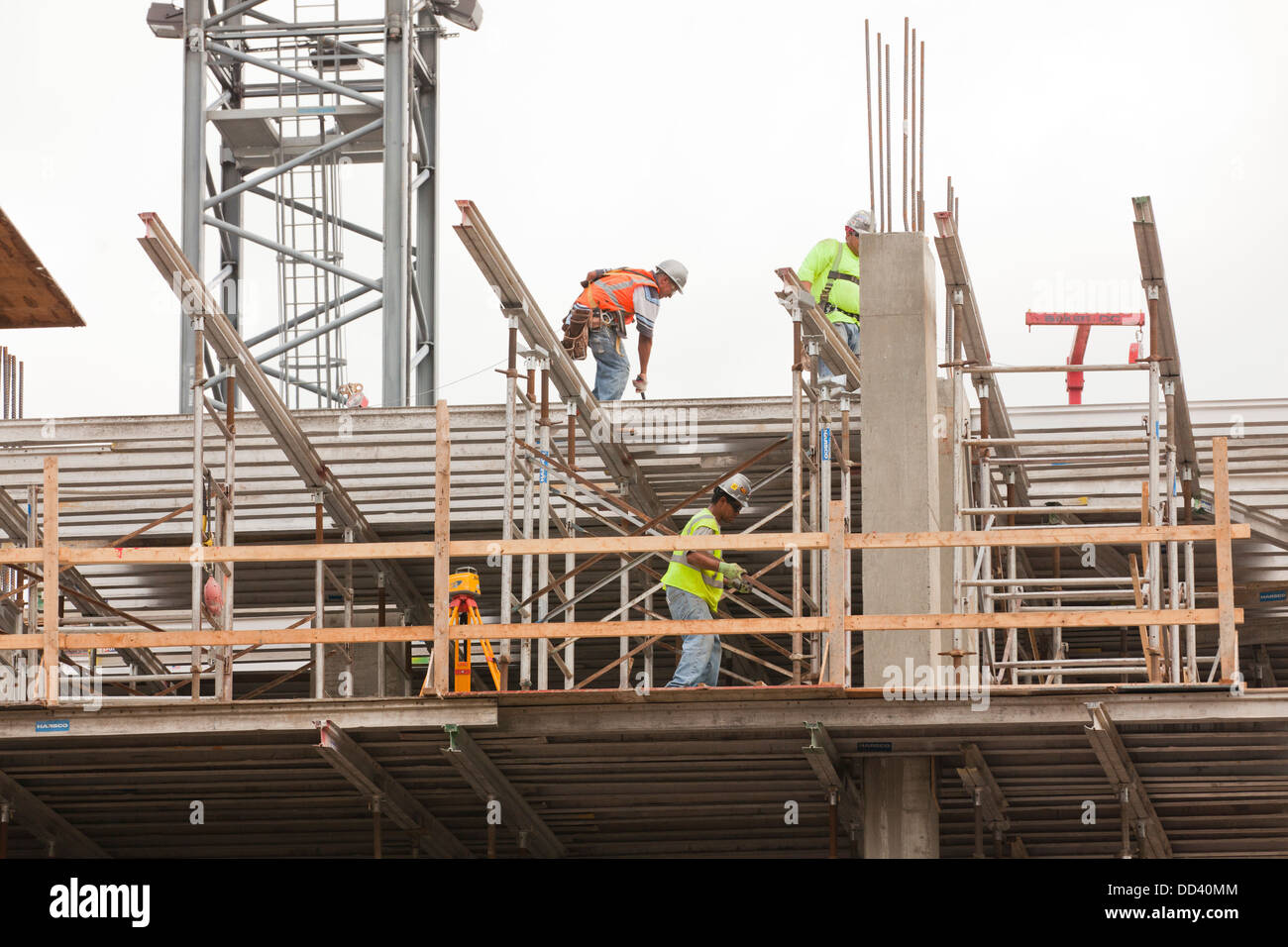 American building workers hi-res stock photography and images - Alamy