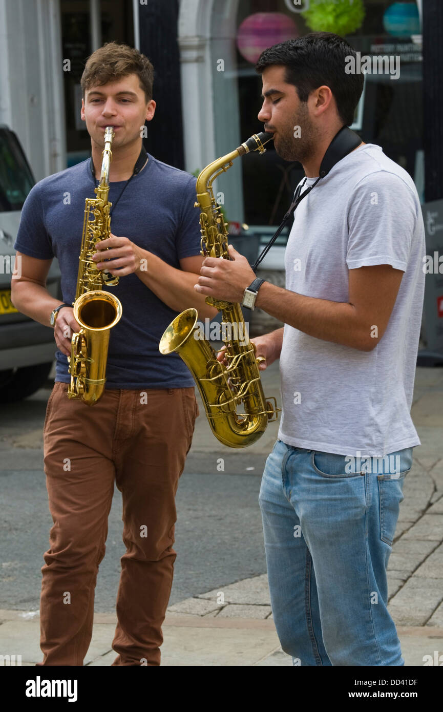 Sax players hi-res stock photography and images - Alamy