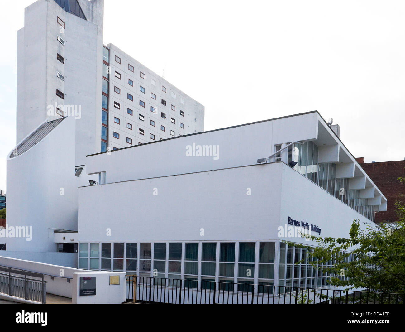 Barnes wallis hi-res stock photography and images - Alamy