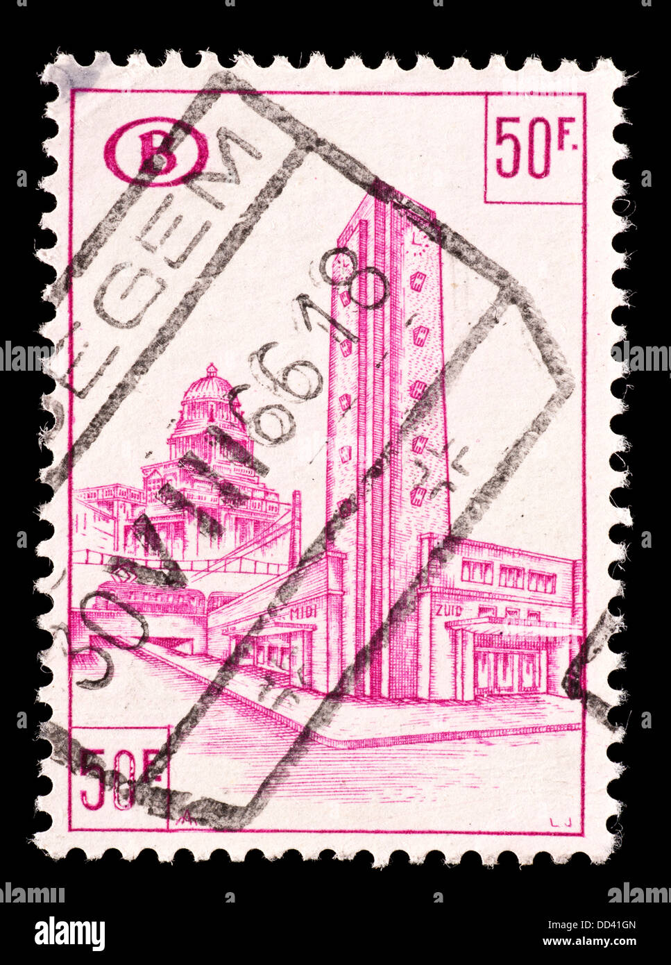 Parcel post stamp from belgium hi-res stock photography and images - Alamy