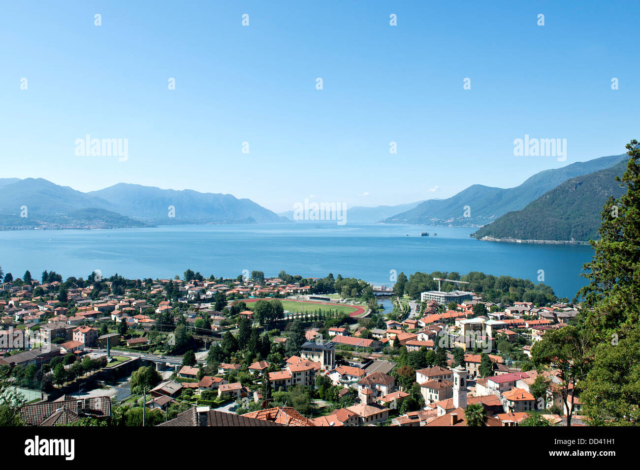 Maccagno hi-res stock photography and images - Alamy