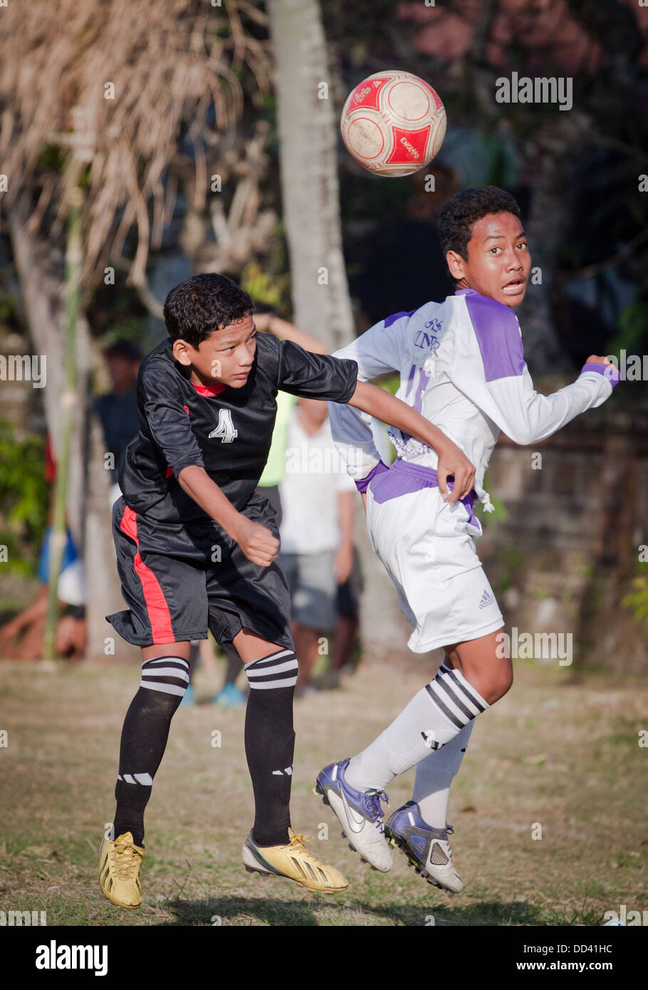 Ball headed hi-res stock photography and images - Alamy