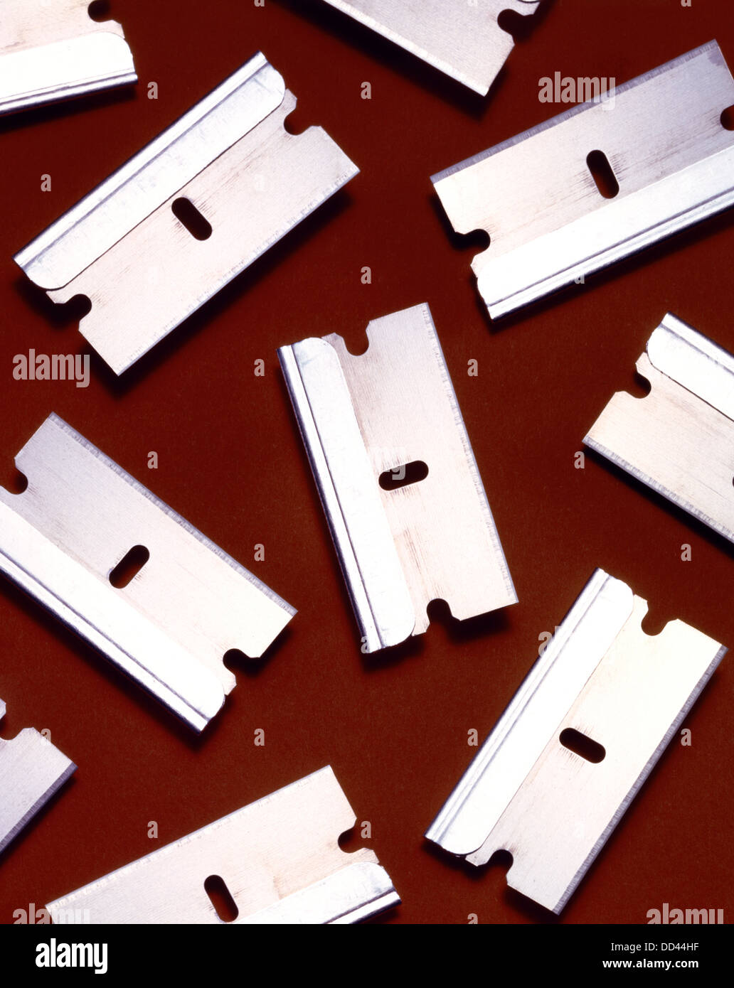 Metal razor blades Stock Photo - Alamy