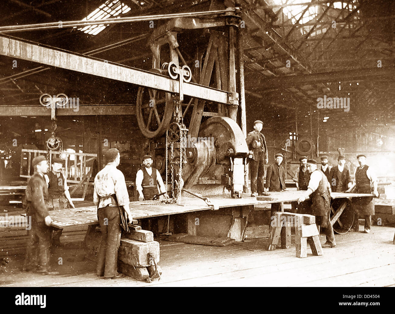 London, iron works, victorian hi-res stock photography and images - Alamy