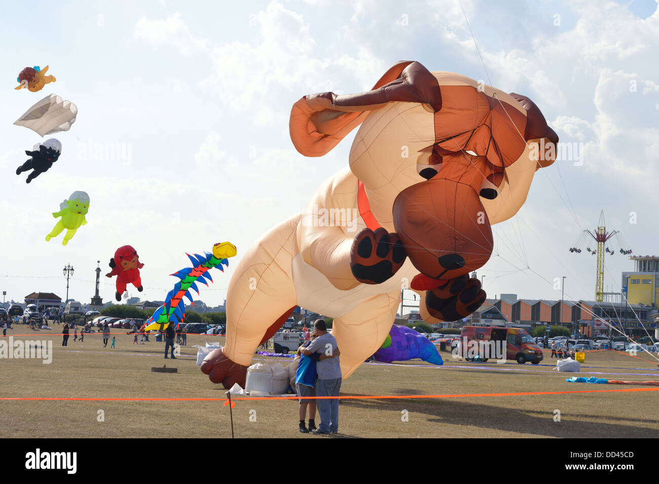Dog kite hi-res stock photography and images - Alamy