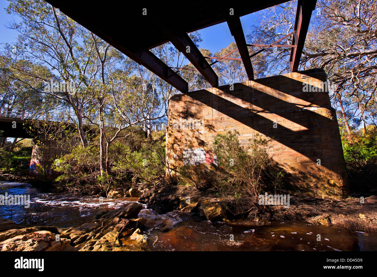 Disused river bridge hi-res stock photography and images - Alamy