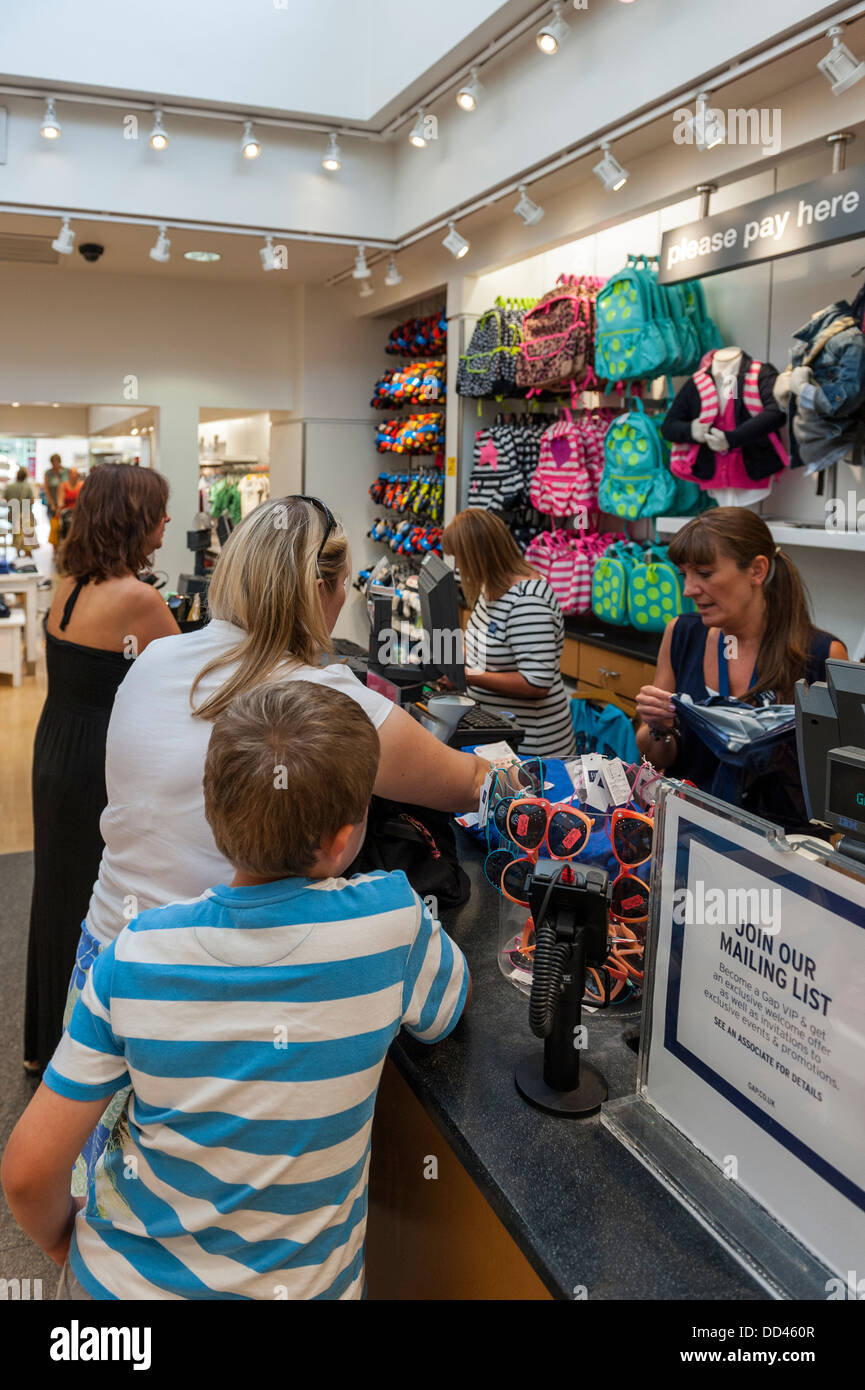 Shop Till Stock Photos & Shop Till Stock Images - Alamy