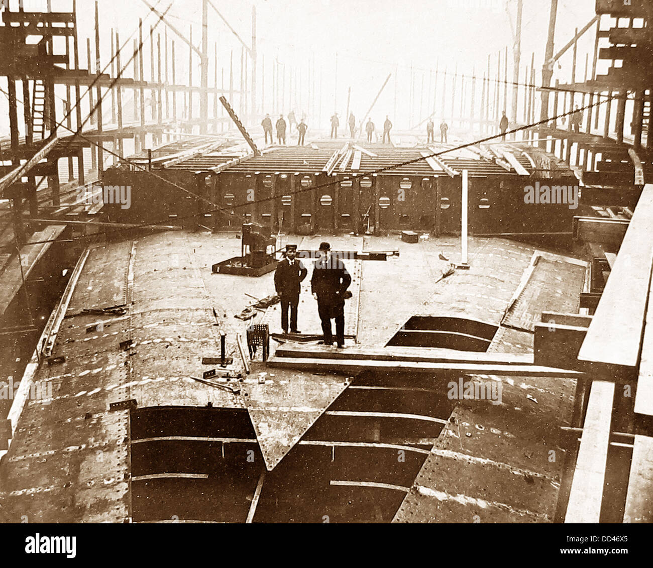 Thames Ironworks and Shipbuilding Company - Building a Warship ...