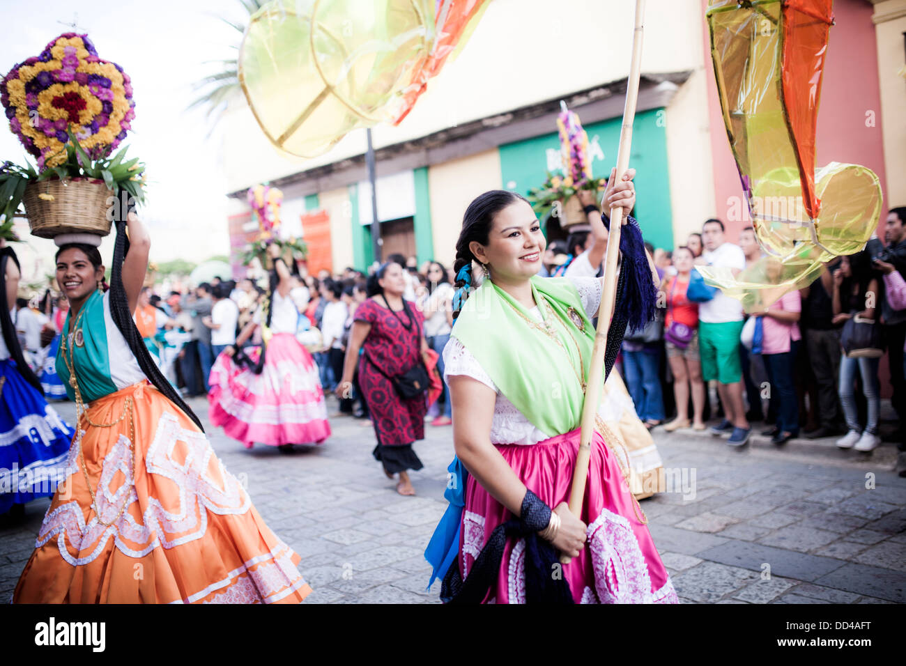 Oaxacan culture hi-res stock photography and images - Alamy